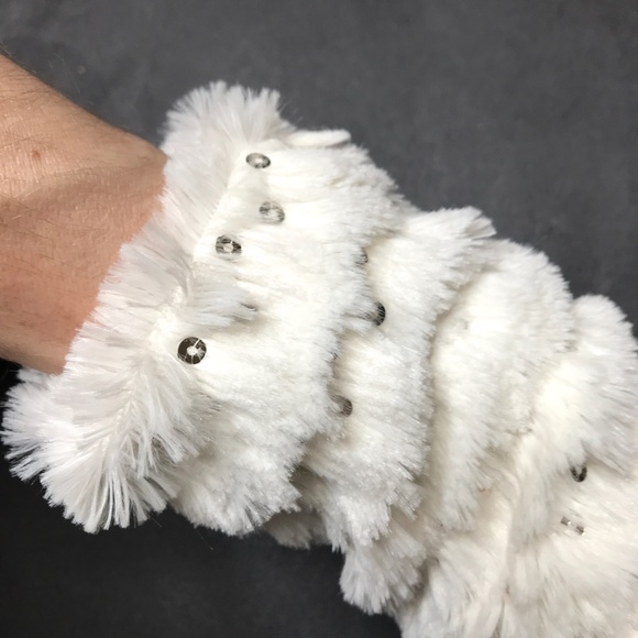 Hand Crafted | Accessories | White Fuzzy Hand Warmers Sequin Fur Wrist ...